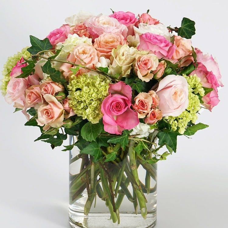 Philadelphia Florist - Same-day Flower Delivery - Robertson's Flowers